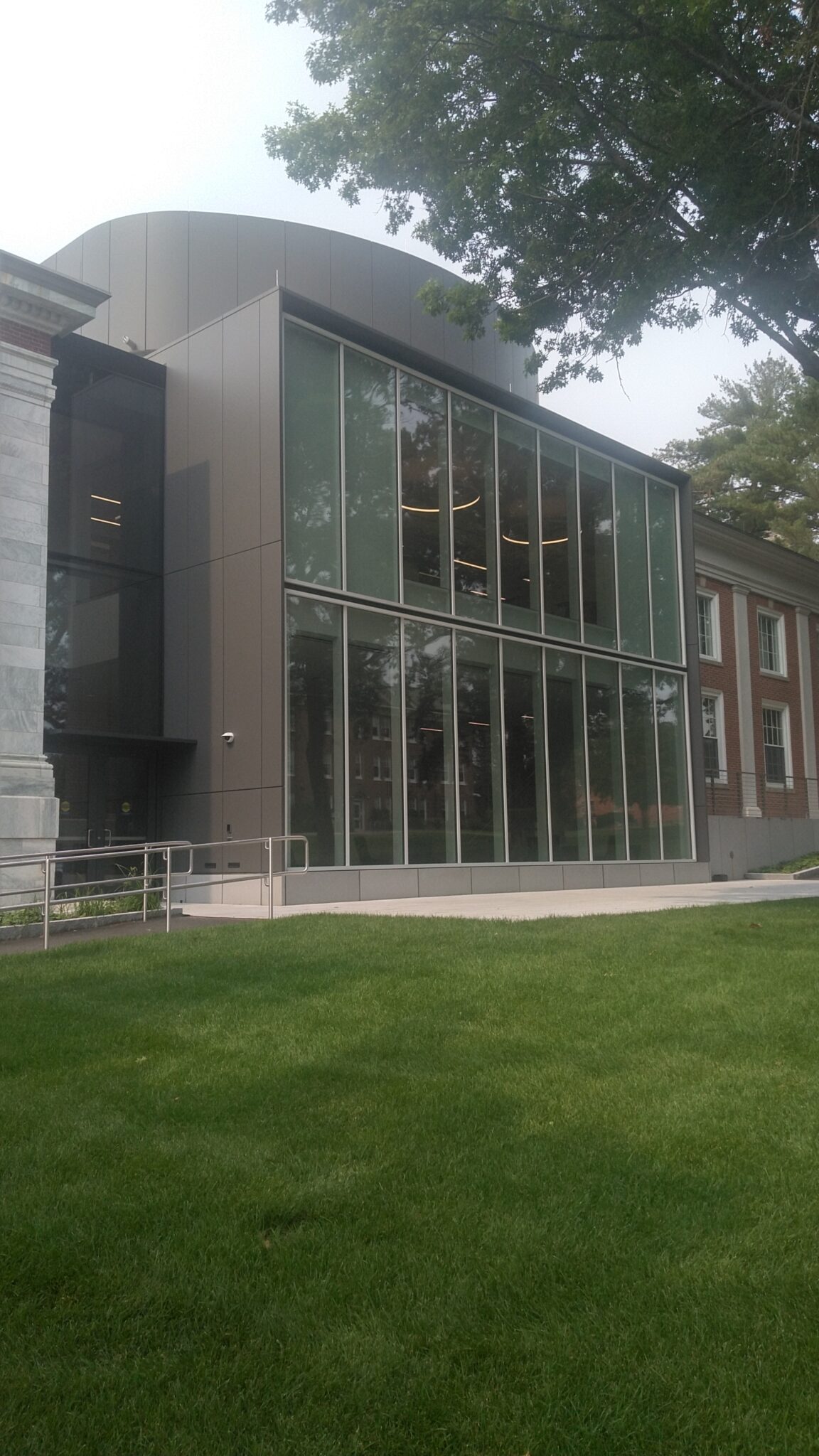 Tufts University – Eaton Hall – R&R Window